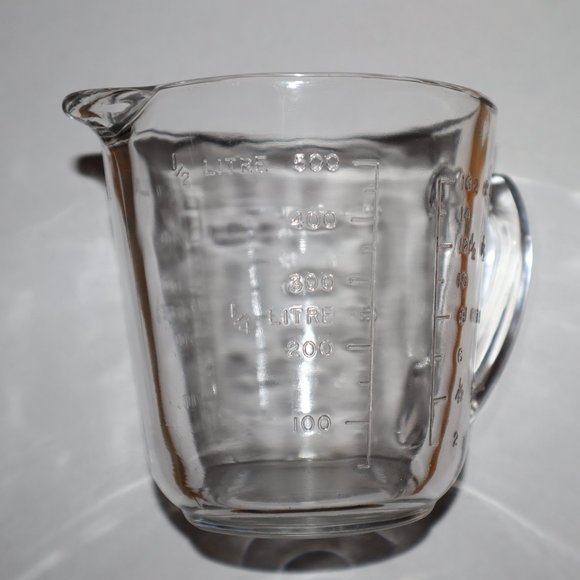 Kitchen | 2 Cups 12 Liter Glass Measuring Cup Made In Mexico | Poshmark